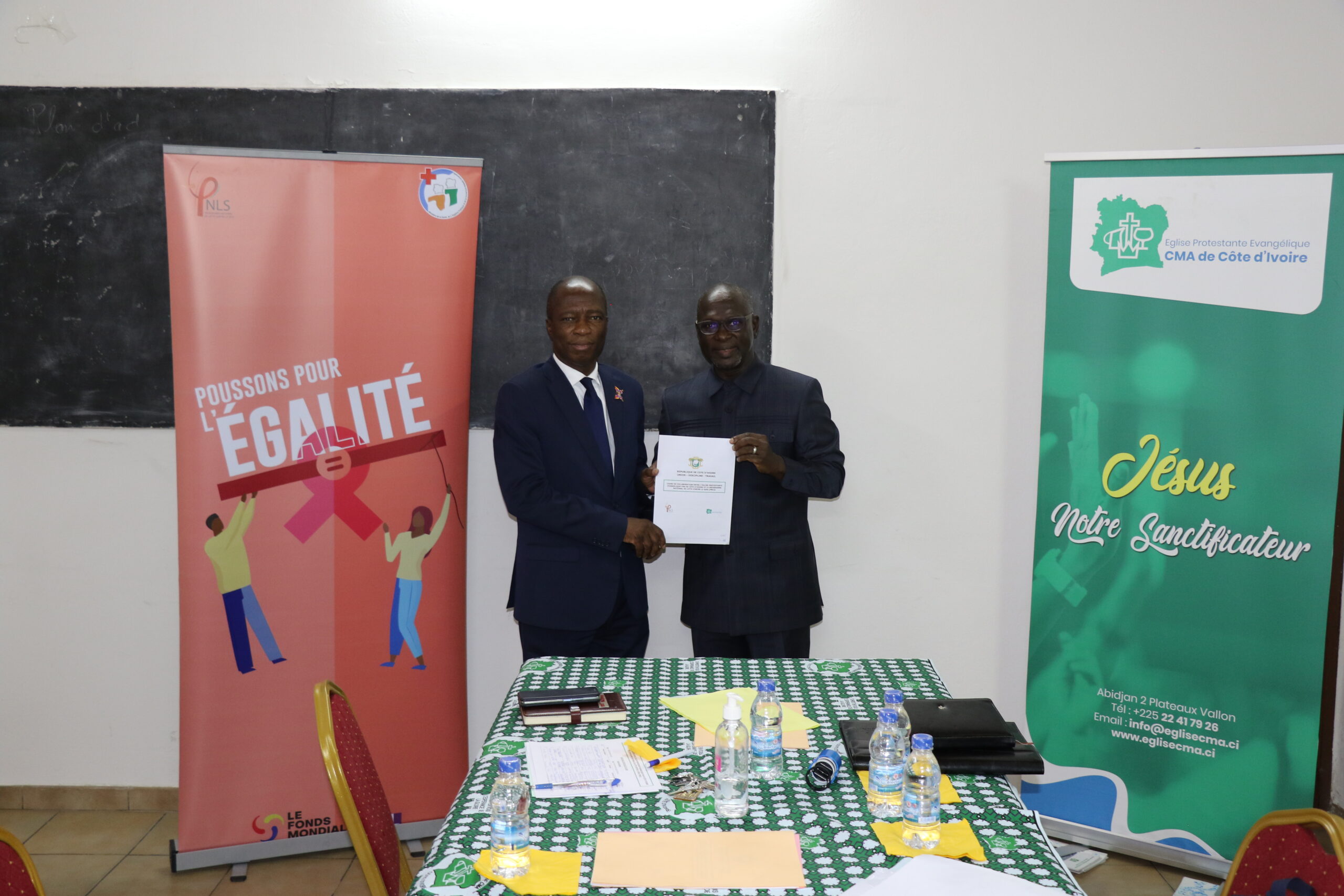 SIGNATURE DE CADRE DE COLLABORATION ENTRE LE PNLS ET L'EGLISE ...